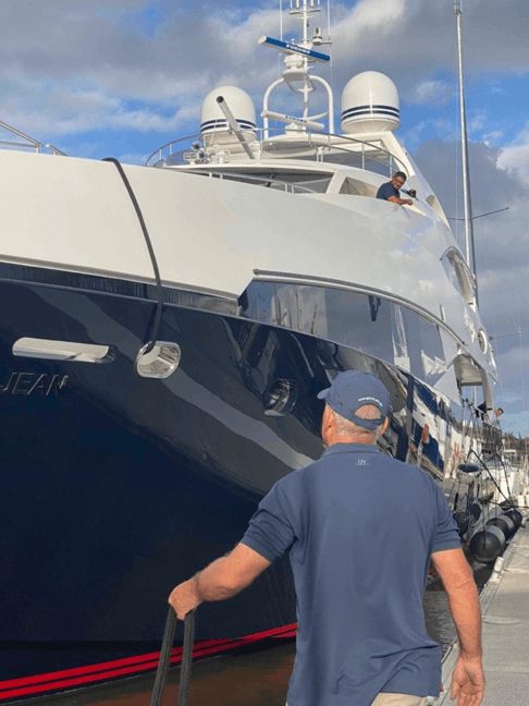 How to choose a marina for your boat?